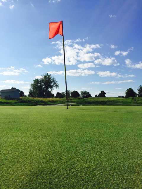 Mendota Golf Club - Golf Course in Mendota, Illinois | Brio Golf