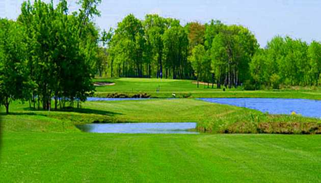 The Ponds Golf Course - Golf Course in Saint Francis, Minnesota | Brio Golf